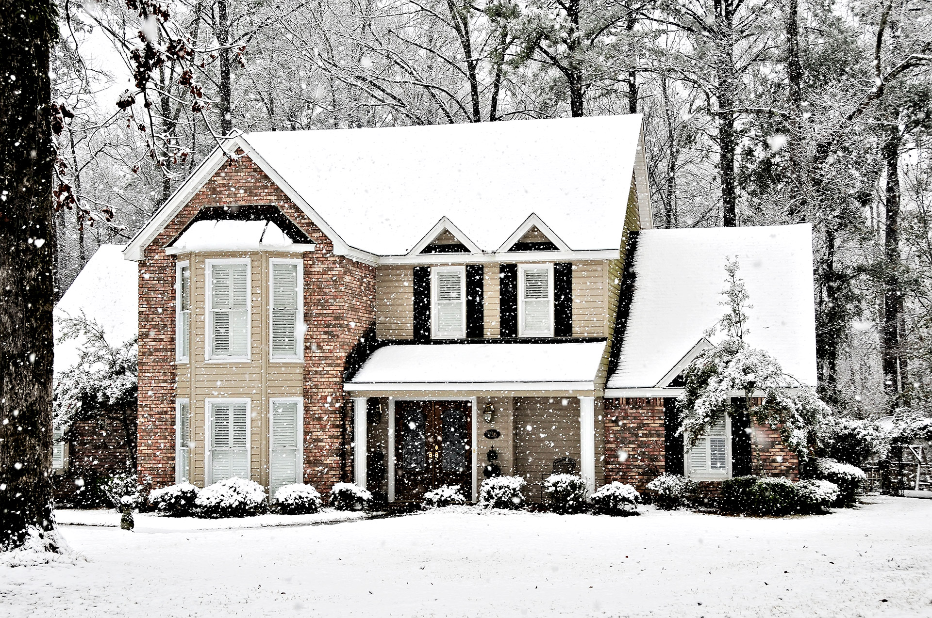 7 Tips To Prepare Your Roof For Winter | American Brothers Construction ...