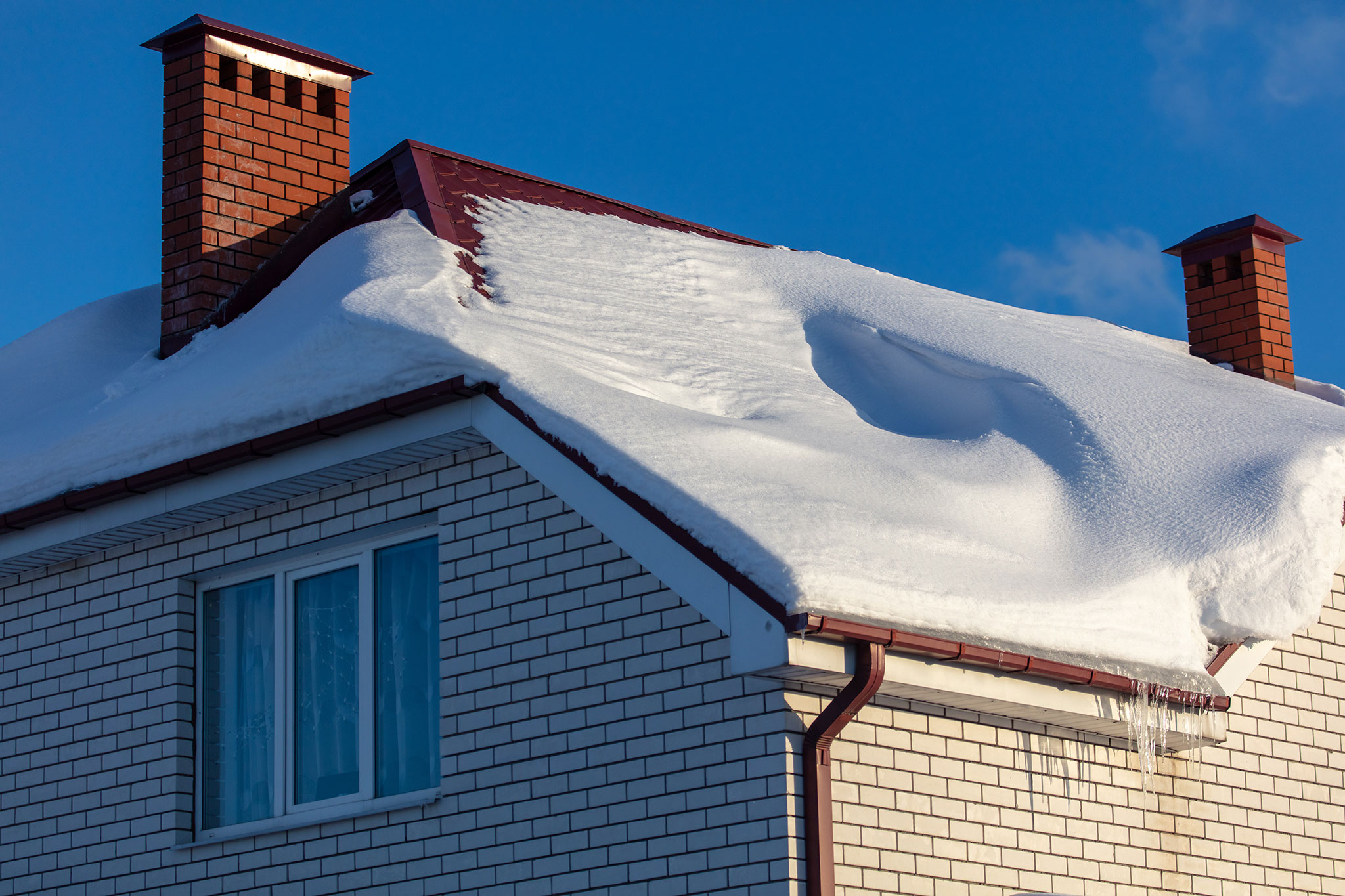 Is Your Roof Ready For Snow? Common Winter Roof Issues And How To ...